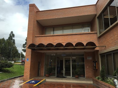 Universidad del Azuay (Ecuador) - EcuRed