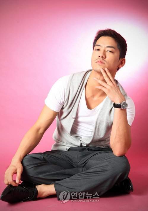 Lee Yong Woo - EcuRed