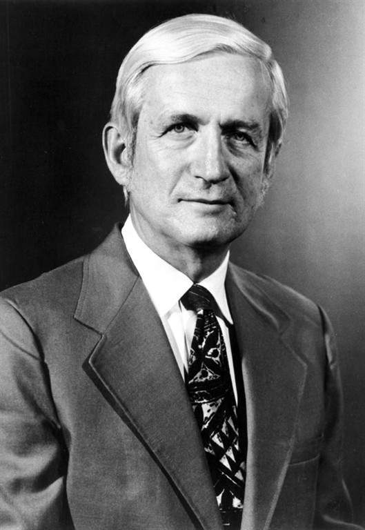Norman F. Ramsey - EcuRed Norman F. Ramsey - EcuRed