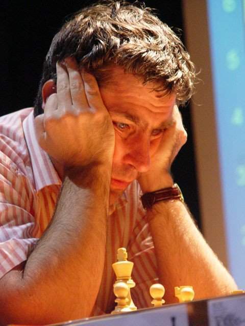 Archivo:Vasili Ivanchuk 1.jpg - EcuRed