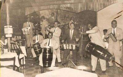 Conjunto Roberto Faz - EcuRed