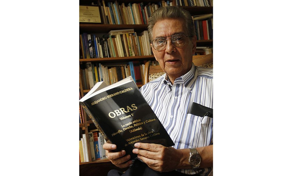 Alejandro Serrano Caldera - EcuRed