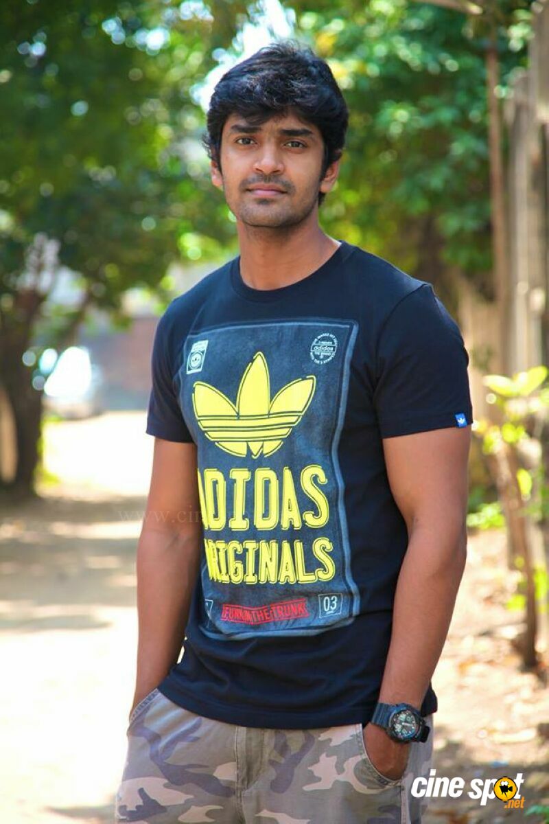 Dinesh Ravi - EcuRed