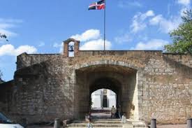 Puerta del Conde - EcuRed