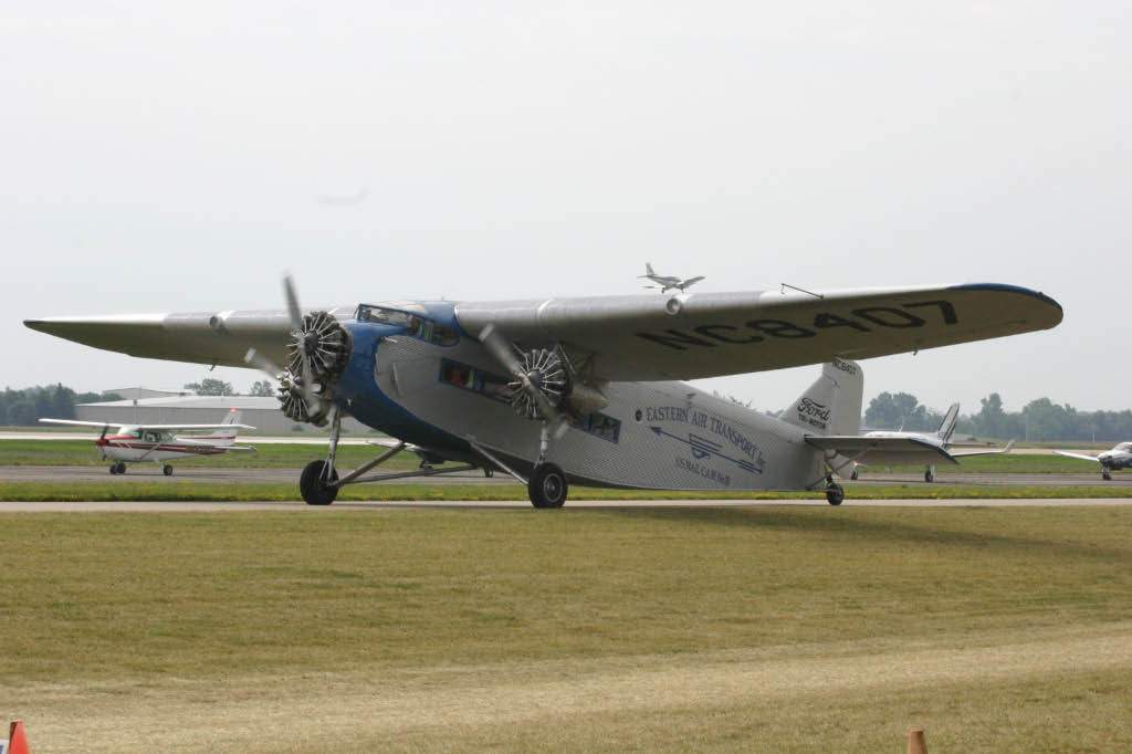 Ford Trimotor - EcuRed