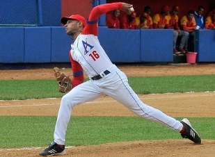 Misael Villa Santos - EcuRed