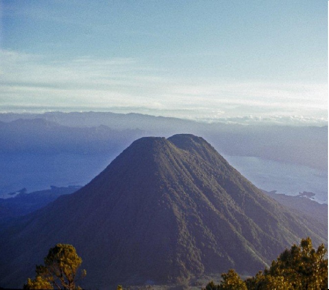 Volcán Tolimán (Guatemala) - EcuRed
