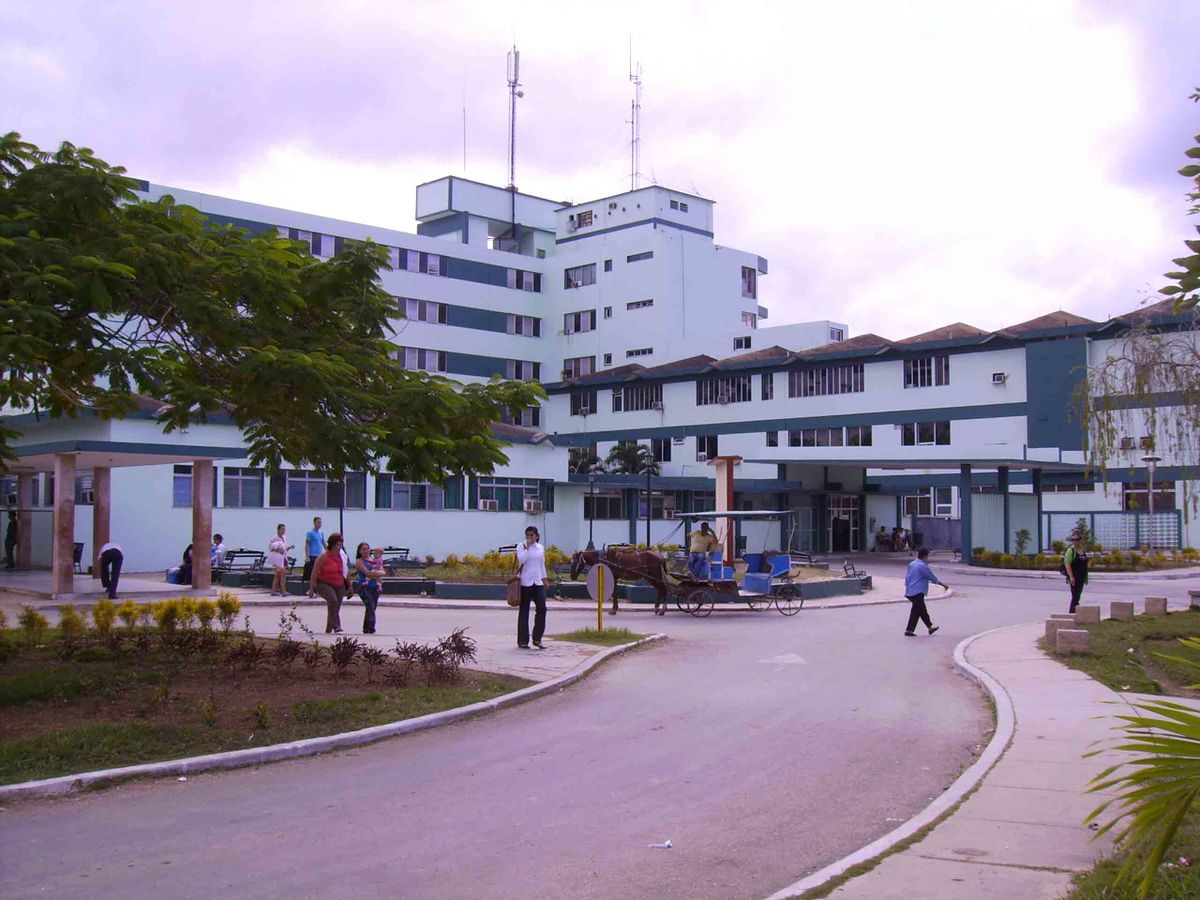 Hospital Docente Mario Muñoz Monroy - EcuRed