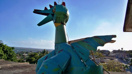 Dragón Fernando - EcuRed