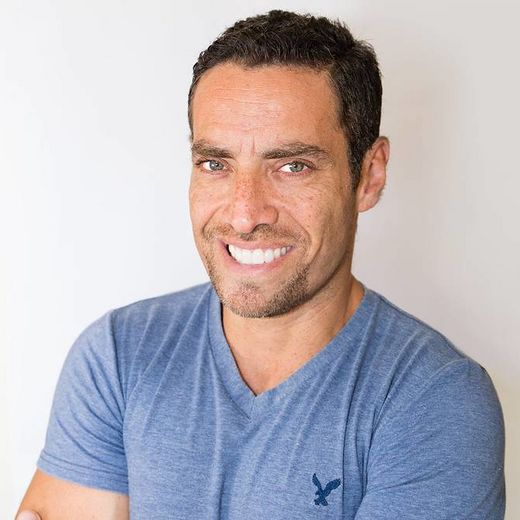 Danilo Esteves - EcuRed