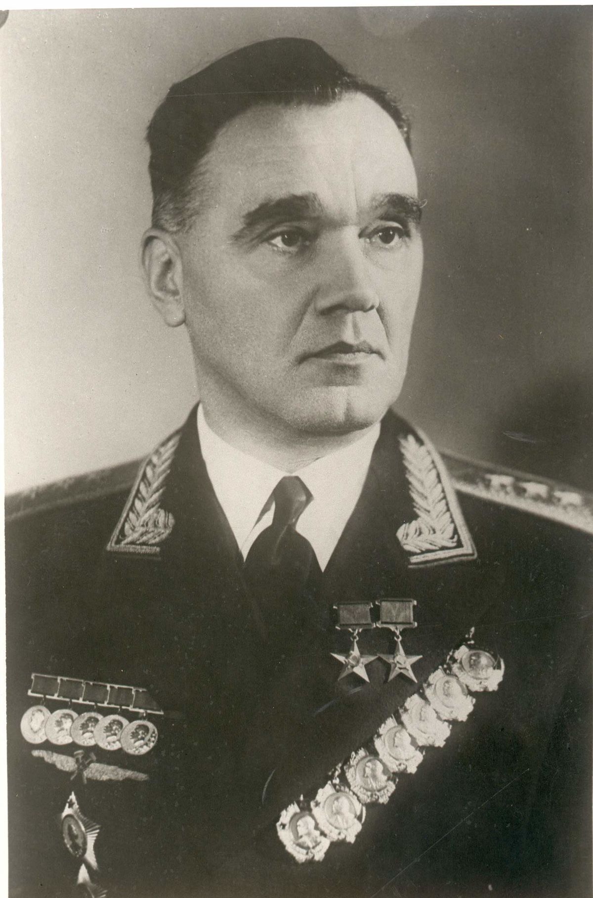Alexander Sergueyevich Yakovlev - EcuRed
