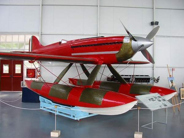 Macchi Castoldi MC 72 - EcuRed