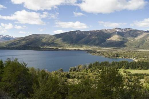 Lago Lolog (Argentina) - EcuRed