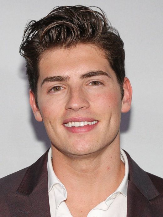 Gregg Sulkin, Hombre Lobo